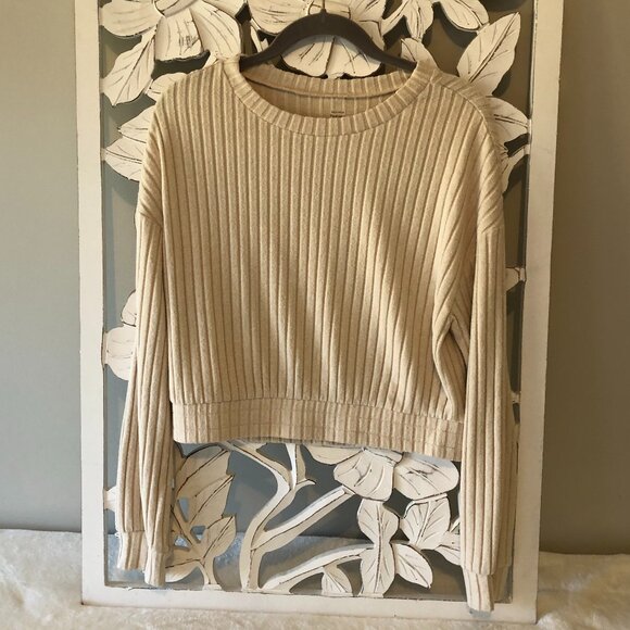 Gilly Hicks | Tops | Gilly Hicks Ribbed Lounge Top | Poshmark